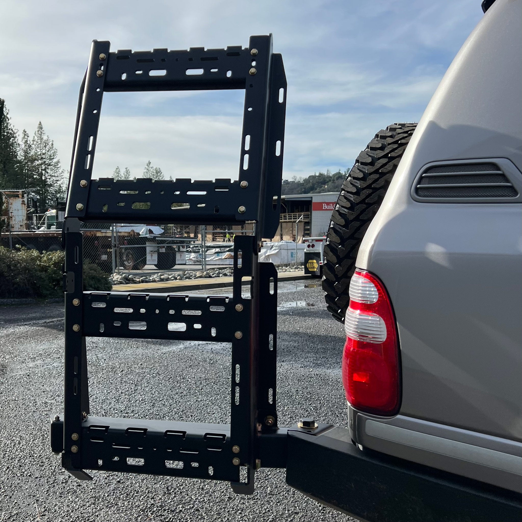 Ladder Swing-out – Dissent Off-road